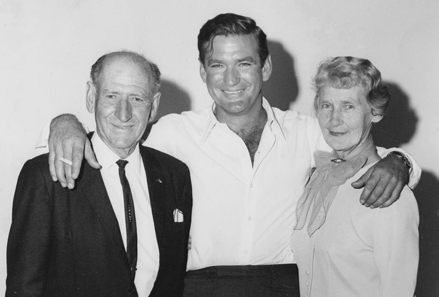 ‘King of the Coral Sea’ interview – The Rod Taylor Blog